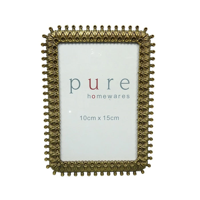 Laura Gold Pewter Frame w/Frill – Hollywood Interiors
